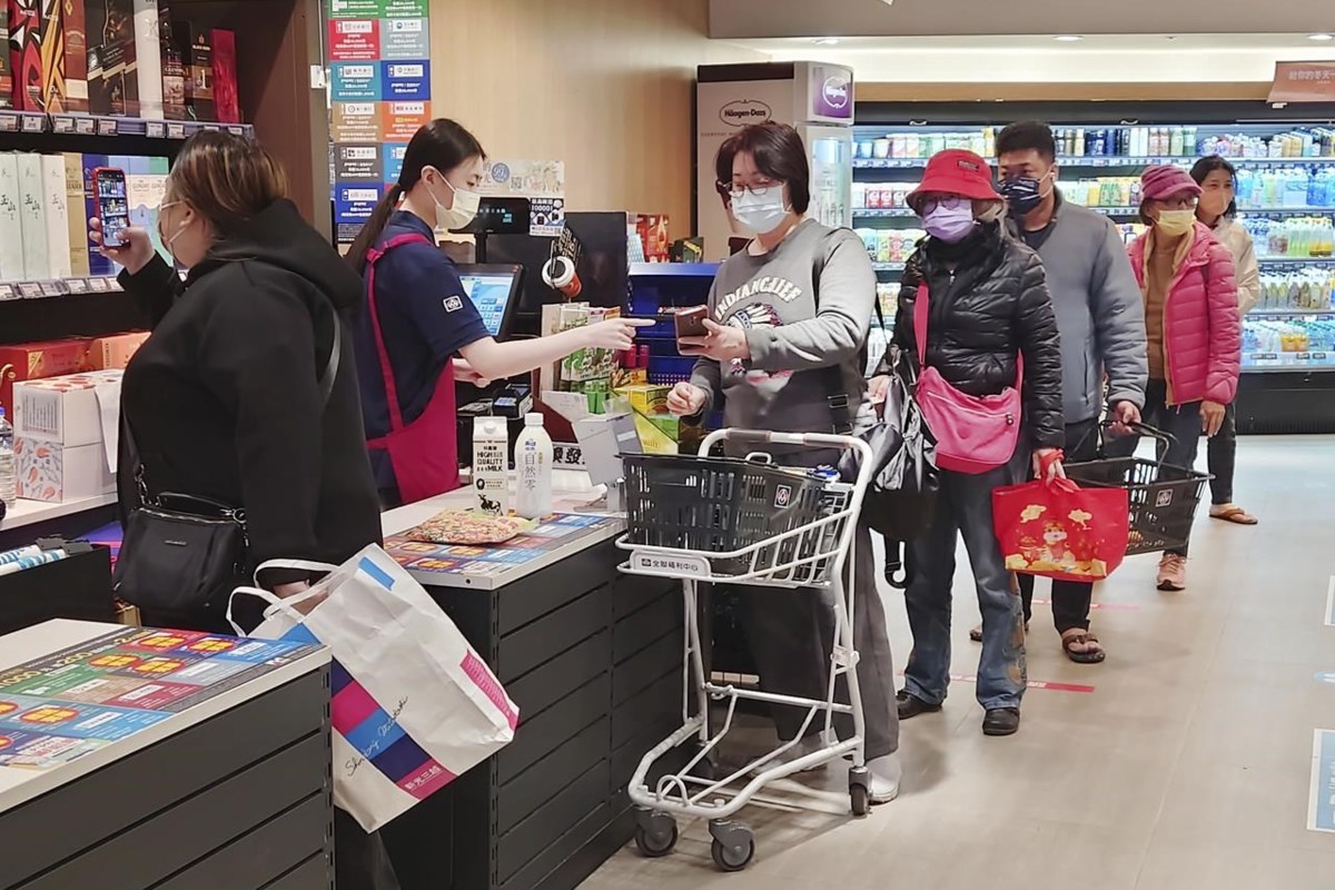 Taiwan Cabut Wajib Masker Dalam Ruangan Di Restoran, Kantor – EGINDO