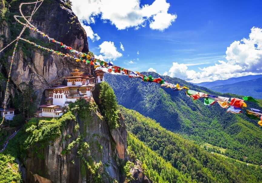 EGINDO | Pesona Luar Negeri: Daya Tarik Pemandangan Indah Di Bhutan